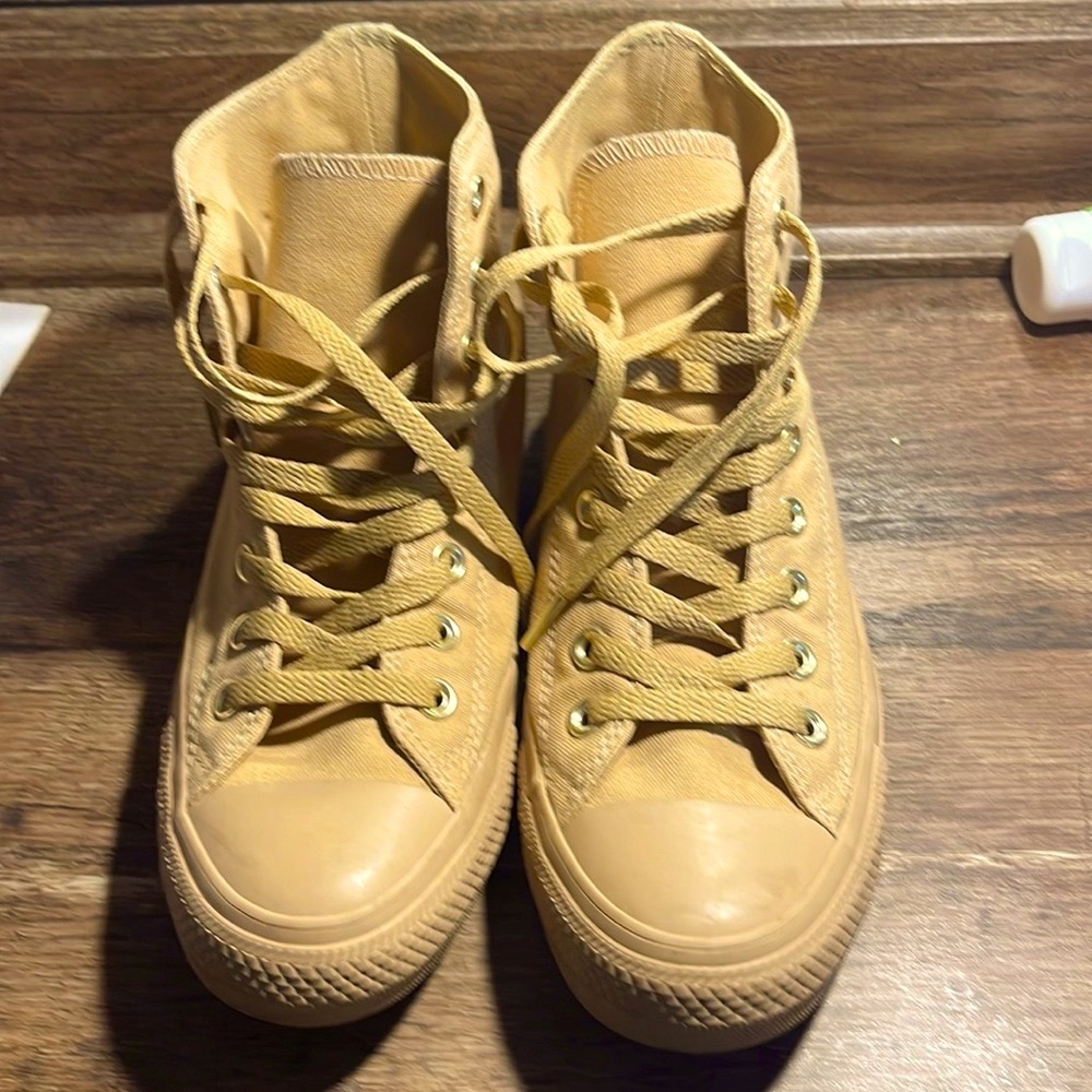 Converse All Stars Classic High Top Sneaker Size 9 - Gem